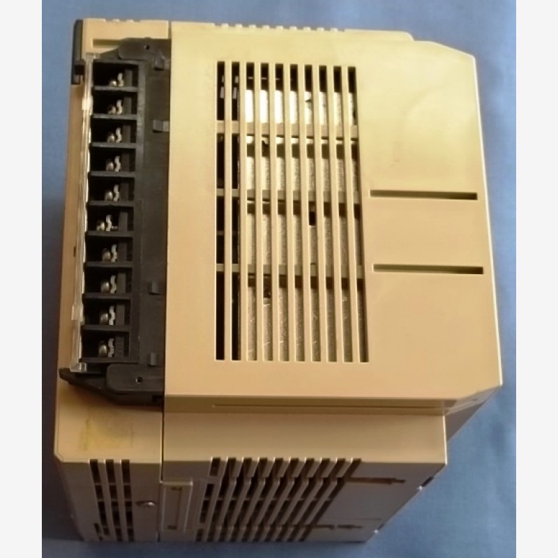 OMRON C200HS-CPU01-E