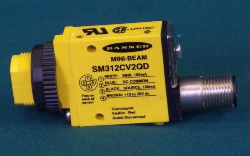 Banner Mini-Beam SM312CV2QD