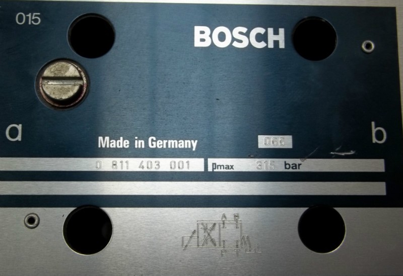 Bosch 0 811 403 001