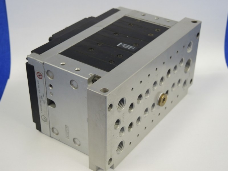 Festo block for 8 x 14mm valves, 162550, 1