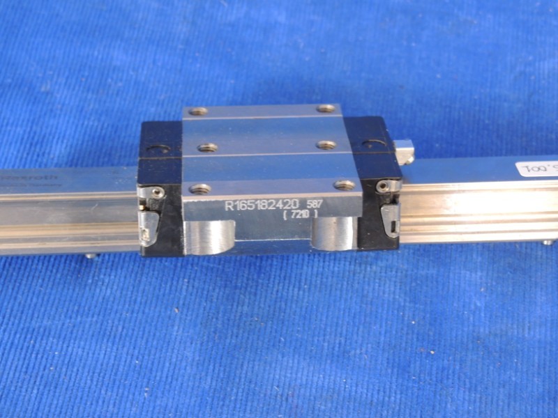 Rexroth 17/20 mm rail, 209 mm long, w. 1 c