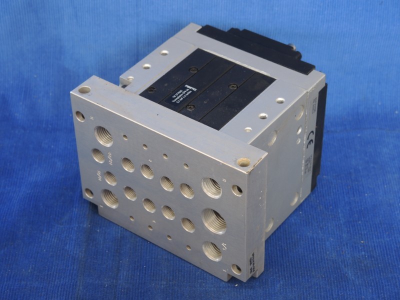 Festo valve block for 4 x 14mm-valves