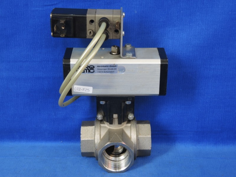 Aeromatik 1 1/4" right angle ball val