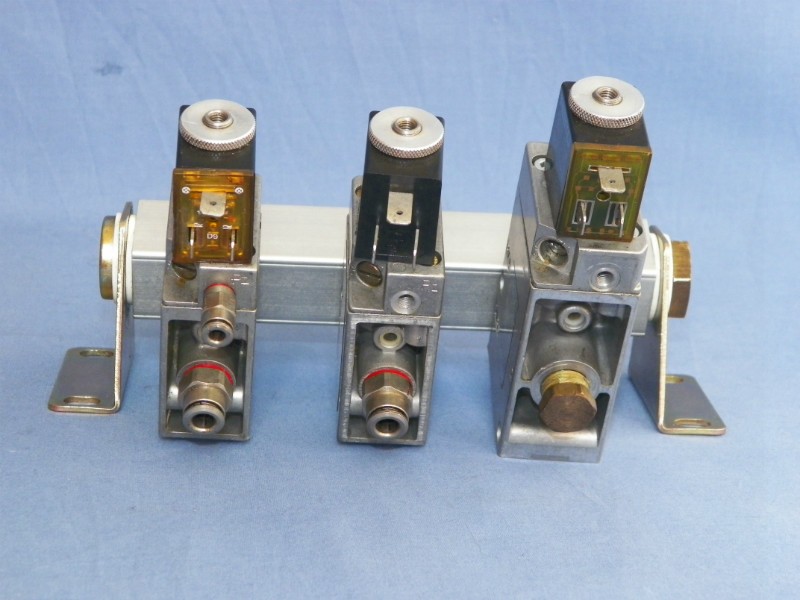 Festo airvalve manifold 7958 and 7959